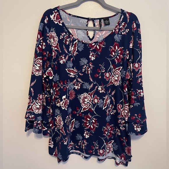 new directions | Tops | New Directions Floral Bell Sleeve Blouse | Poshmark